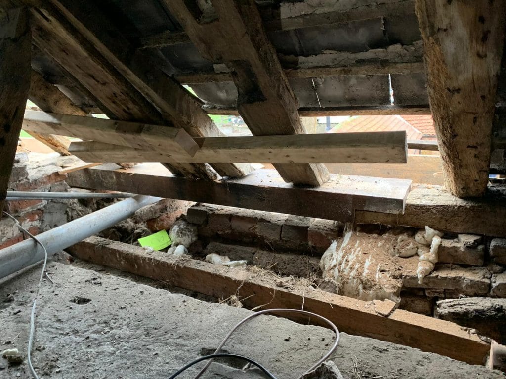 Grade 2 Listed Building Renovation - Tudor Building & Roofing