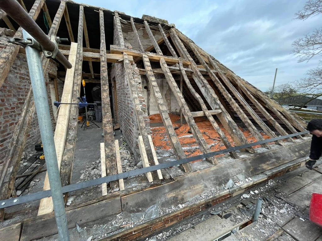 Grade 2 Listed Building Renovation - Tudor Building & Roofing